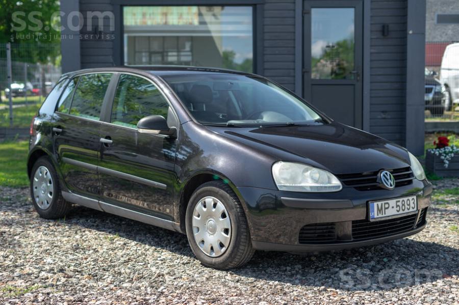 Black Volkswagen Golf 2006 in Liepaja, with an engine capacity of 1.90 L and mileage of 338 thousand km for 2200 €, photo 1 on AUTOMOTO.COM.LV
