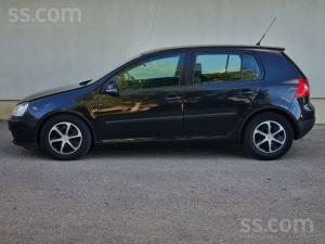 Melns Volkswagen Golf 2006 Ogre, ar dzinēja tilpumu 1.60 L un nobraukumu 299 tūkst. km par 1950 €, foto 6 vietnē AUTOMOTO.COM.LV