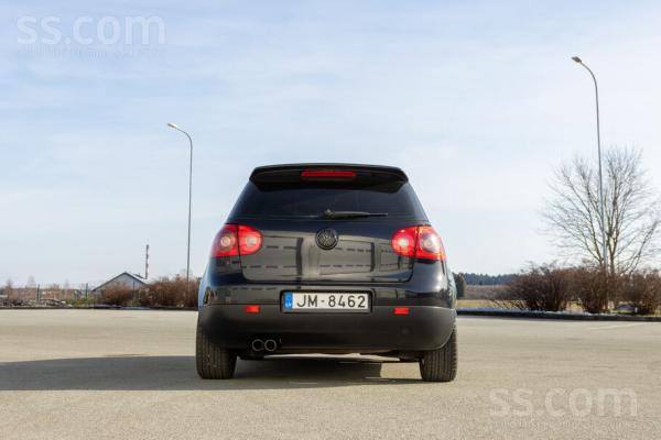 Melns Volkswagen Golf 2006 Rīga, ar dzinēja tilpumu 2.00 L un nobraukumu 299 tūkst. km par 2999 €, foto 7 vietnē AUTOMOTO.COM.LV