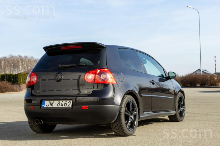 Melns Volkswagen Golf 2006 Rīga, ar dzinēja tilpumu 2.00 L un nobraukumu 299 tūkst. km par 2999 €, foto 9 vietnē AUTOMOTO.COM.LV