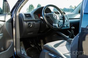 Melns Volkswagen Golf 2006 Rīga, ar dzinēja tilpumu 2.00 L un nobraukumu 299 tūkst. km par 2999 €, foto 14 vietnē AUTOMOTO.COM.LV