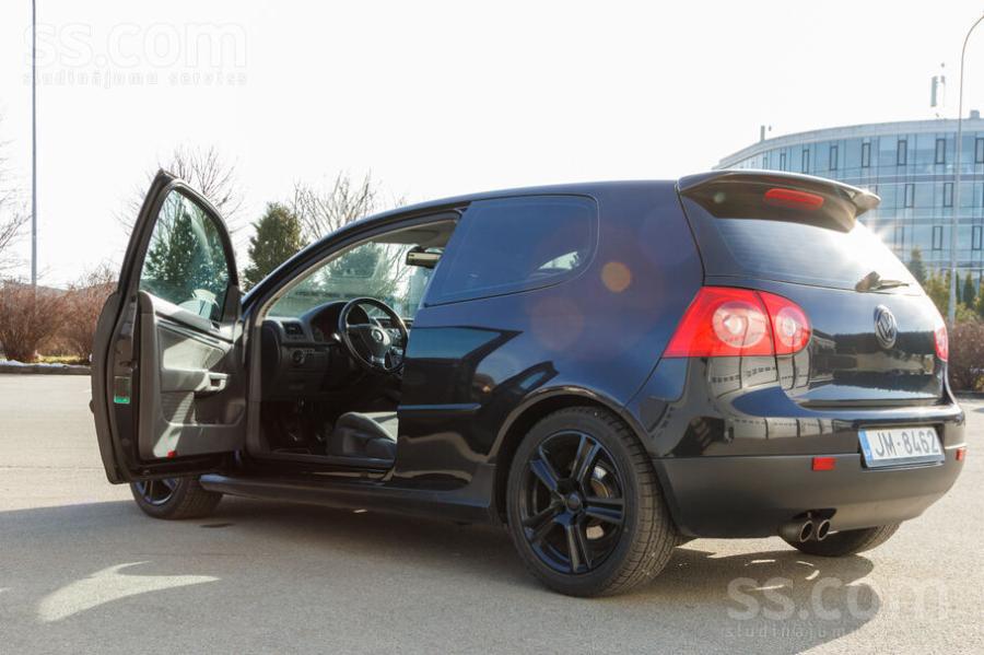 Melns Volkswagen Golf 2006 Rīga, ar dzinēja tilpumu 2.00 L un nobraukumu 299 tūkst. km par 2999 €, foto 16 vietnē AUTOMOTO.COM.LV