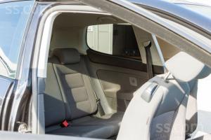 Melns Volkswagen Golf 2006 Rīga, ar dzinēja tilpumu 2.00 L un nobraukumu 299 tūkst. km par 2999 €, foto 18 vietnē AUTOMOTO.COM.LV