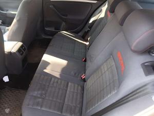 Melns Volkswagen Golf 2006 Viļņa, ar dzinēja tilpumu 1.90 L un nobraukumu 291 tūkst. km par 950 €, foto 5 vietnē AUTOMOTO.COM.LV