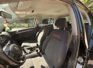 Melns Volkswagen Golf 2006 Jūrmala, ar dzinēja tilpumu 1.90 L un nobraukumu 297 tūkst. km par 2000 €, foto 7 vietnē AUTOMOTO.COM.LV