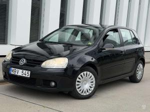 Melns Volkswagen Golf 2006 Viļņa, ar dzinēja tilpumu 1.90 L un nobraukumu 340 tūkst. km par 1700 €, foto  vietnē AUTOMOTO.COM.LV
