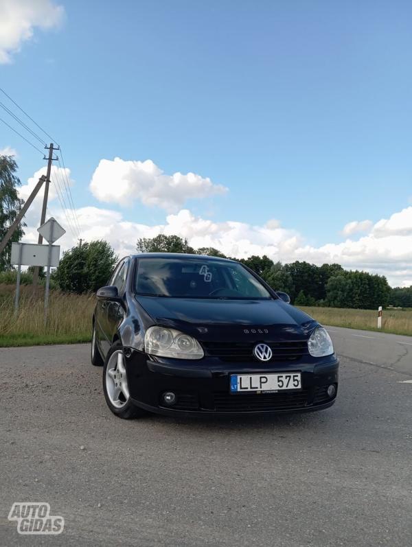 Melns Volkswagen Golf 2006 Kazlų Rūda, ar dzinēja tilpumu 1.90 L un nobraukumu 315 tūkst. km par 2150 €, foto 1 vietnē AUTOMOTO.COM.LV