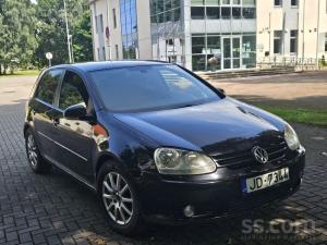Черный Фольксваген Гольф 2006 в Елгава, объемом двигателя 1.90 л и пробегом 202 тыс. км за 2350 €, фото  на AUTOMOTO.COM.LV
