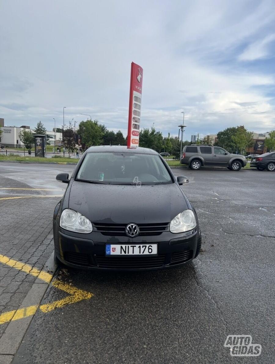 Black Volkswagen Golf 2006 in Vilnius, with an engine capacity of 1.90 L and mileage of 292 thousand km for 1600 €, photo 4 on AUTOMOTO.COM.LV