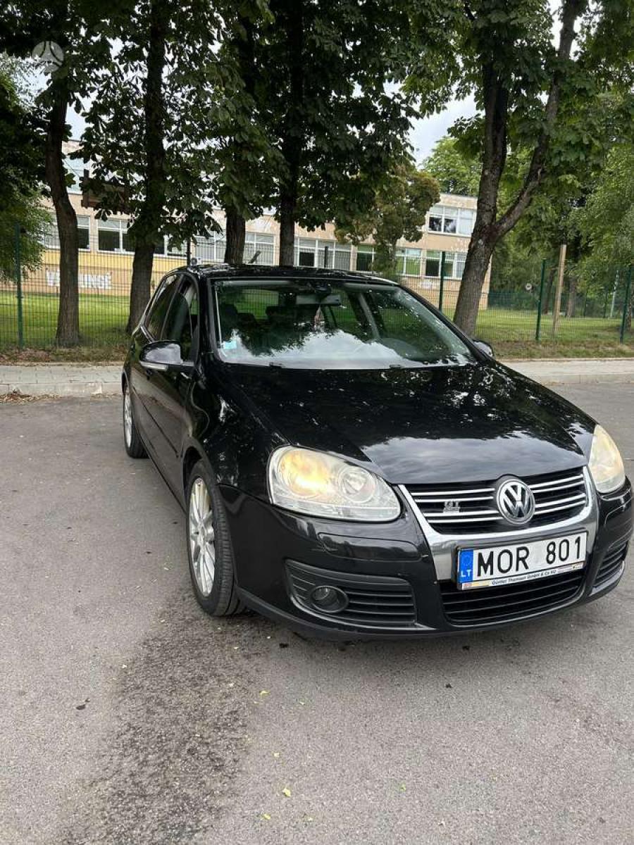 Melns Volkswagen Golf 2006 Viļņa, ar dzinēja tilpumu 1.97 L un nobraukumu 241 tūkst. km par 3400 €, foto 3 vietnē AUTOMOTO.COM.LV