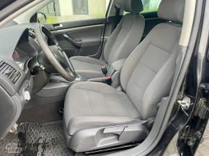 Melns Volkswagen Golf 2006 Viļņa, ar dzinēja tilpumu 1.60 L un nobraukumu 269 tūkst. km par 1900 €, foto 12 vietnē AUTOMOTO.COM.LV