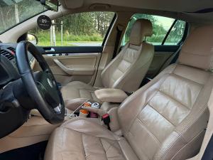 Black Volkswagen Golf 2006 in Tallinn, with an engine capacity of 2.00 L and mileage of 359 thousand km for 4900 €, photo 9 on AUTOMOTO.COM.LV