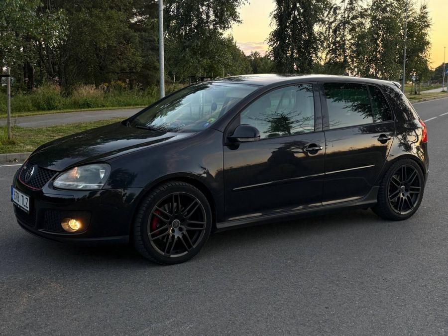 Black Volkswagen Golf 2006 in Tallinn, with an engine capacity of 2.00 L and mileage of 359 thousand km for 4900 €, photo 15 on AUTOMOTO.COM.LV