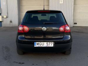 Melns Volkswagen Golf 2006 Kretinga, ar dzinēja tilpumu 1.90 L un nobraukumu 303 tūkst. km par 1850 €, foto 5 vietnē AUTOMOTO.COM.LV