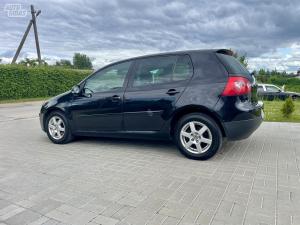 Melns Volkswagen Golf 2006 Viļņa, ar dzinēja tilpumu 1.60 L un nobraukumu 269 tūkst. km par 1900 €, foto 7 vietnē AUTOMOTO.COM.LV