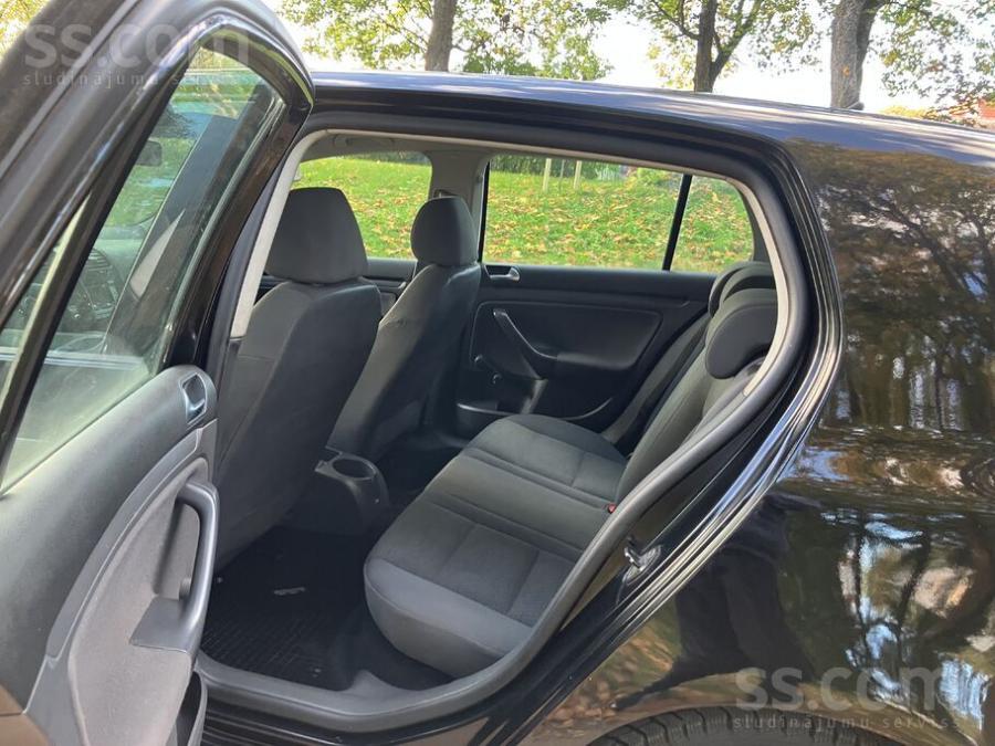 Melns Volkswagen Golf 2006 Jelgava, ar dzinēja tilpumu 1.40 L un nobraukumu 198 tūkst. km par 1650 €, foto 15 vietnē AUTOMOTO.COM.LV