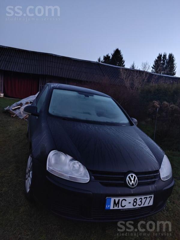 Black Volkswagen Golf 2007 in Jelgava, with an engine capacity of 1.80 L and mileage of 266 thousand km for 3500 €, photo 2 on AUTOMOTO.COM.LV