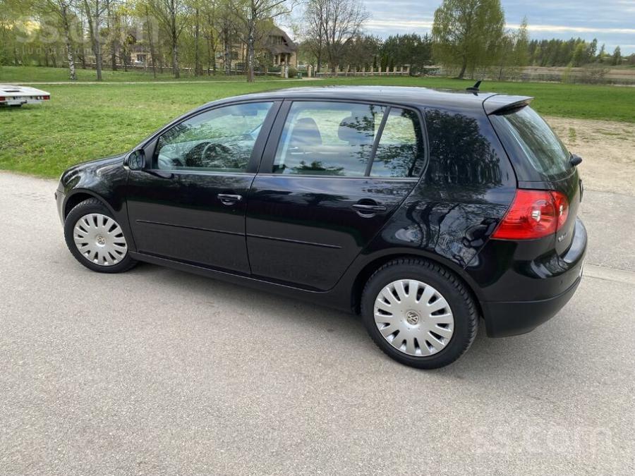 Black Volkswagen Golf 2007 in Ludza, with an engine capacity of 1.90 L and mileage of 0 thousand km for 3400 €, photo 6 on AUTOMOTO.COM.LV
