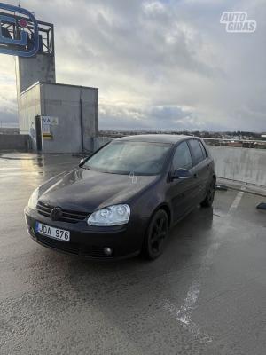 Black Volkswagen Golf 2007 in Vilnius, with an engine capacity of 1.90 L and mileage of 300 thousand km for 1600 €, photo  on AUTOMOTO.COM.LV