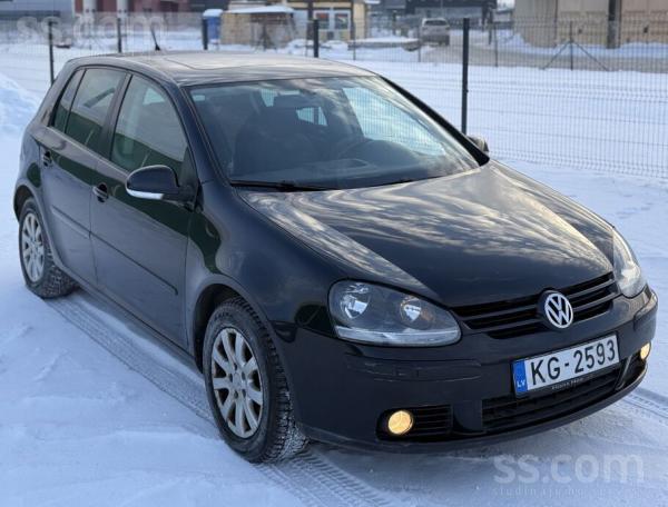 Melns Volkswagen Golf 2007 Rīga, ar dzinēja tilpumu 1.90 L un nobraukumu 311 tūkst. km par 2290 €, foto 2 vietnē AUTOMOTO.COM.LV