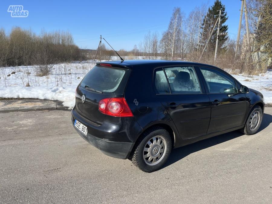 Melns Volkswagen Golf 2007 Ukmergė, ar dzinēja tilpumu 1.90 L un nobraukumu 312 tūkst. km par 1100 €, foto 2 vietnē AUTOMOTO.COM.LV