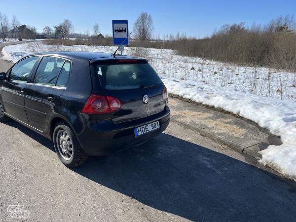 Melns Volkswagen Golf 2007 Ukmergė, ar dzinēja tilpumu 1.90 L un nobraukumu 312 tūkst. km par 1100 €, foto 4 vietnē AUTOMOTO.COM.LV