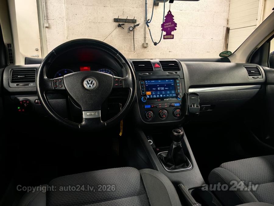Melns Volkswagen Golf 2007 Viljandi, ar dzinēja tilpumu 2.00 L un nobraukumu 210 tūkst. km par 4590 €, foto 5 vietnē AUTOMOTO.COM.LV