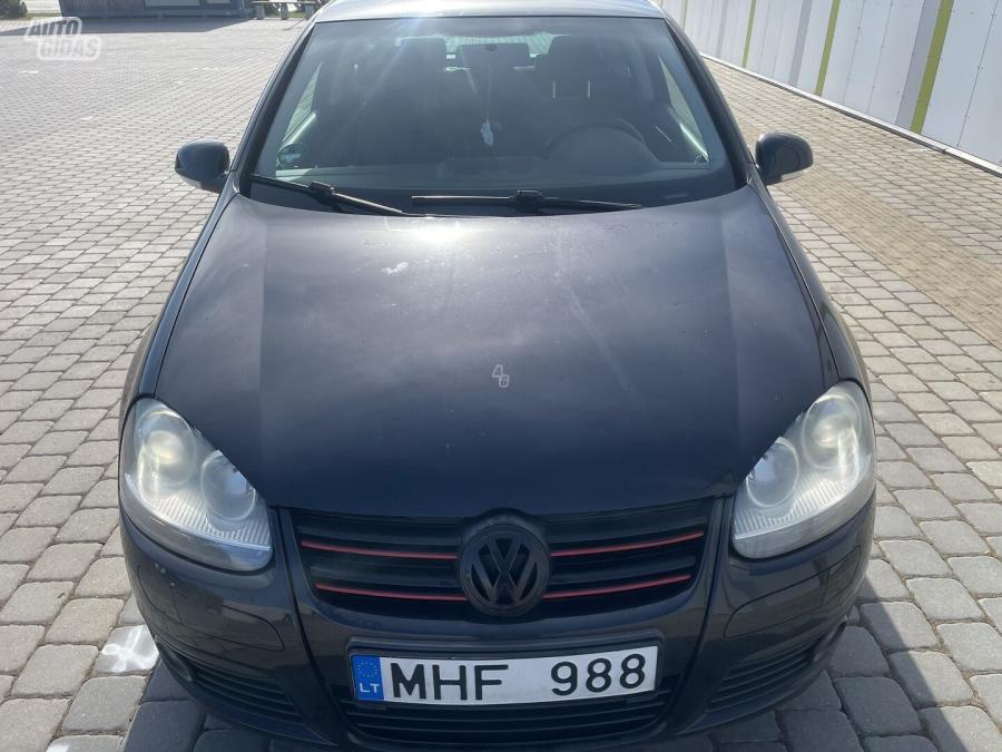 Black Volkswagen Golf 2007 in Vilnius, with an engine capacity of 1.40 L and mileage of 200 thousand km for 1750 €, photo 8 on AUTOMOTO.COM.LV
