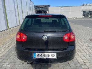 Black Volkswagen Golf 2007 in Vilnius, with an engine capacity of 1.40 L and mileage of 200 thousand km for 1750 €, photo 14 on AUTOMOTO.COM.LV