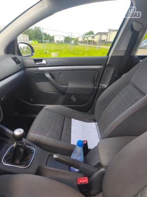 Melns Volkswagen Golf 2007 Kauņa, ar dzinēja tilpumu 1.90 L un nobraukumu 320 tūkst. km par 1400 €, foto 10 vietnē AUTOMOTO.COM.LV