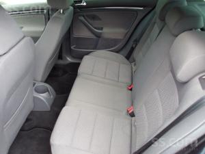 Black Volkswagen Golf 2007 in Riga, with an engine capacity of 2.00 L and mileage of 200 thousand km for 6000 €, photo 6 on AUTOMOTO.COM.LV