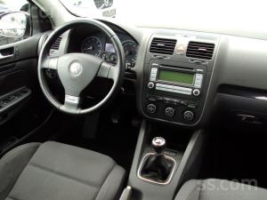 Black Volkswagen Golf 2007 in Riga, with an engine capacity of 2.00 L and mileage of 200 thousand km for 6000 €, photo 7 on AUTOMOTO.COM.LV