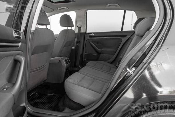 Black Volkswagen Golf 2007 in Riga, with an engine capacity of 1.40 L and mileage of 0 thousand km for 2590 €, photo 10 on AUTOMOTO.COM.LV