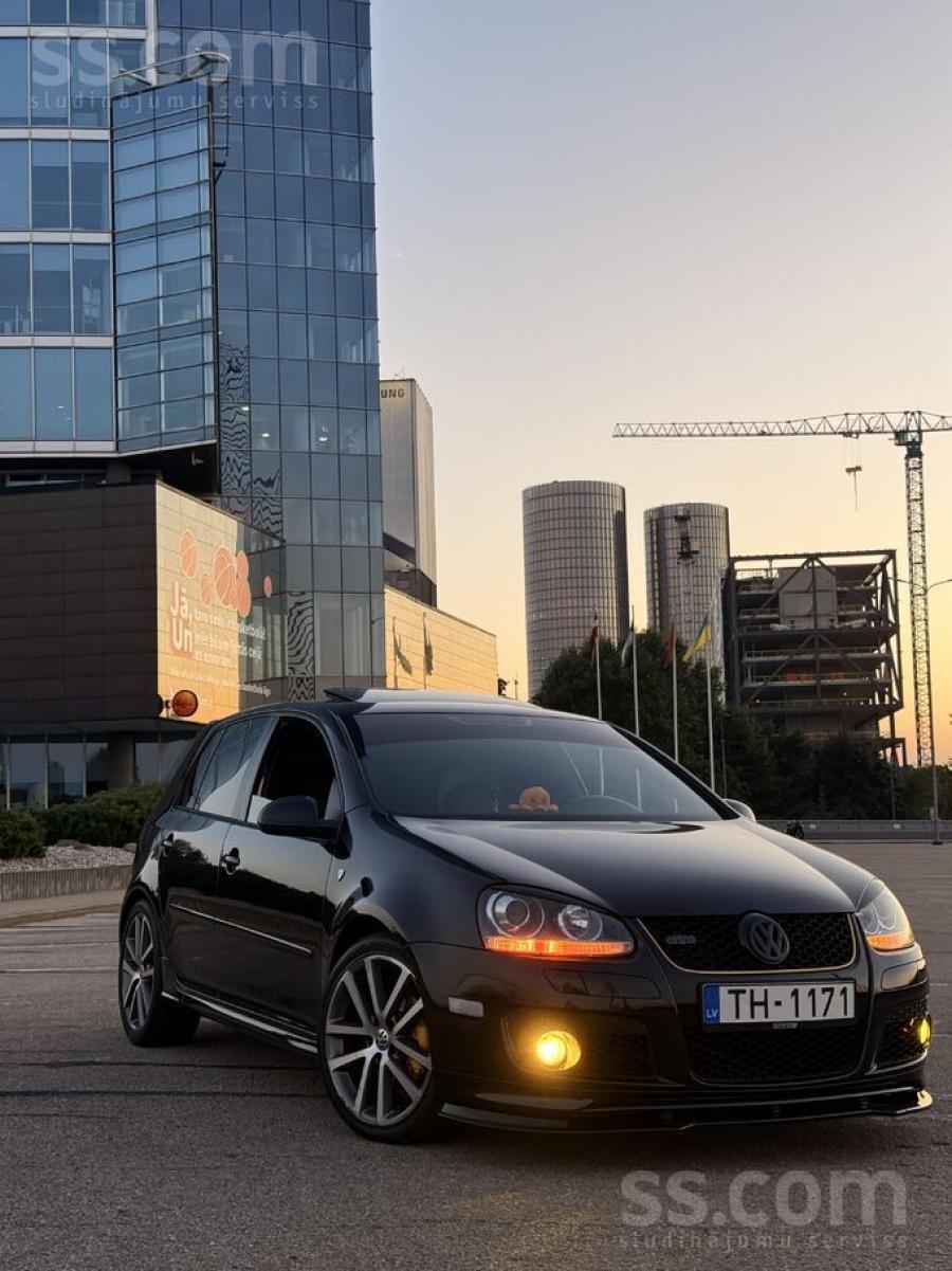 Melns Volkswagen Golf 2007 Jēkabpils, ar dzinēja tilpumu 2.00 L un nobraukumu 305 tūkst. km par 4599 €, foto 4 vietnē AUTOMOTO.COM.LV