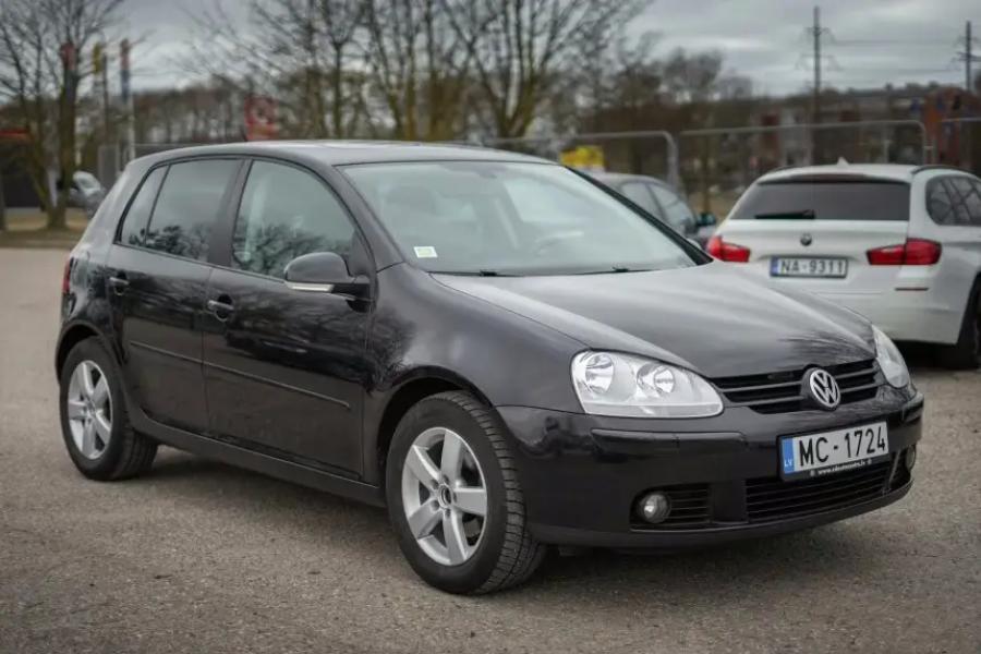 Melns Volkswagen Golf 2007 Liepāja, ar dzinēja tilpumu 1.40 L un nobraukumu 156 tūkst. km par 3900 €, foto 6 vietnē AUTOMOTO.COM.LV