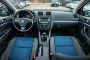 Melns Volkswagen Golf 2007 Liepāja, ar dzinēja tilpumu 1.40 L un nobraukumu 156 tūkst. km par 3900 €, foto 7 vietnē AUTOMOTO.COM.LV