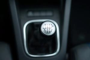 Melns Volkswagen Golf 2007 Liepāja, ar dzinēja tilpumu 1.40 L un nobraukumu 156 tūkst. km par 3900 €, foto 19 vietnē AUTOMOTO.COM.LV