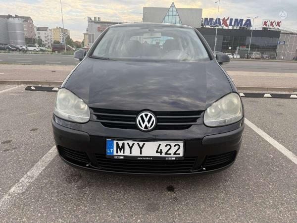 Black Volkswagen Golf 2007 in Vilnius, with an engine capacity of 1.60 L and mileage of 312 thousand km for 799 €, photo 1 on AUTOMOTO.COM.LV