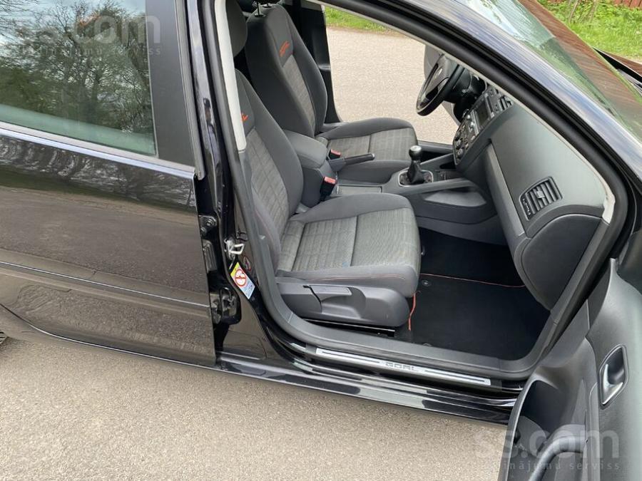 Melns Volkswagen Golf 2007 Ludza, ar dzinēja tilpumu 1.90 L un nobraukumu 0 tūkst. km par 3400 €, foto 18 vietnē AUTOMOTO.COM.LV