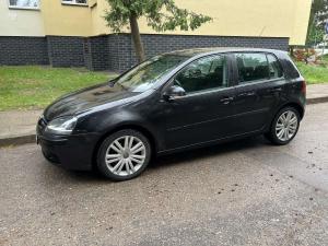 Black Volkswagen Golf 2007 in Klaipeda, with an engine capacity of 1.90 L and mileage of 261 thousand km for 1799 €, photo  on AUTOMOTO.COM.LV