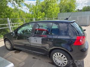 Black Volkswagen Golf 2007 in Daugavpils, with an engine capacity of 2.00 L and mileage of 281 thousand km for 980 €, photo 6 on AUTOMOTO.COM.LV