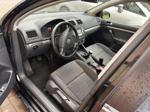 Melns Volkswagen Golf 2007 Šalčininkai, ar dzinēja tilpumu 1.39 L un nobraukumu 209 tūkst. km par 2300 €, foto 9 vietnē AUTOMOTO.COM.LV