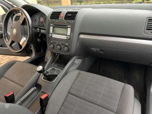 Melns Volkswagen Golf 2007 Šalčininkai, ar dzinēja tilpumu 1.39 L un nobraukumu 209 tūkst. km par 2300 €, foto 10 vietnē AUTOMOTO.COM.LV