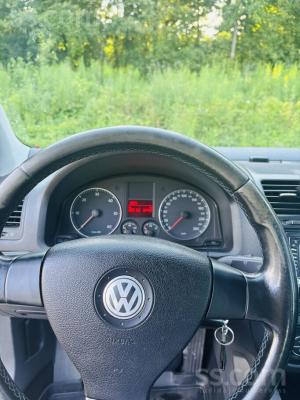 Black Volkswagen Golf 2007 in Riga, with an engine capacity of 1.90 L and mileage of 282 thousand km for 2100 €, photo 11 on AUTOMOTO.COM.LV