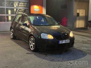 Black Volkswagen Golf 2007 in Riga, with an engine capacity of 1.60 L and mileage of 290 thousand km for 2000 €, photo  on AUTOMOTO.COM.LV