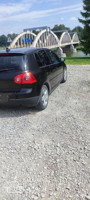 Black Volkswagen Golf 2007 in Pasvalys, with an engine capacity of 2.00 L and mileage of 306 thousand km for 1300 €, photo 15 on AUTOMOTO.COM.LV