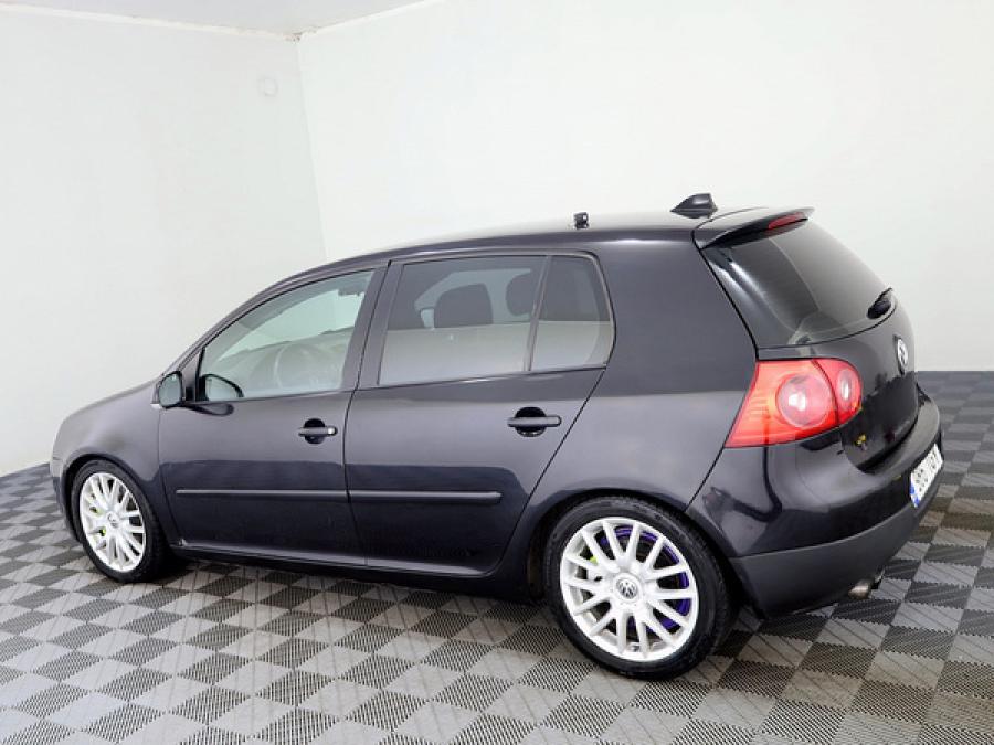 Melns Volkswagen Golf 2007 Tallina, ar dzinēja tilpumu 2.00 L un nobraukumu 272 tūkst. km par 1899 €, foto 5 vietnē AUTOMOTO.COM.LV