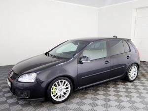 Melns Volkswagen Golf 2007 Tallina, ar dzinēja tilpumu 2.00 L un nobraukumu 272 tūkst. km par 1899 €, foto 12 vietnē AUTOMOTO.COM.LV
