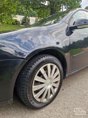 Black Volkswagen Golf 2007 in Vilnius, with an engine capacity of 1.90 L and mileage of 320 thousand km for 1500 €, photo 6 on AUTOMOTO.COM.LV