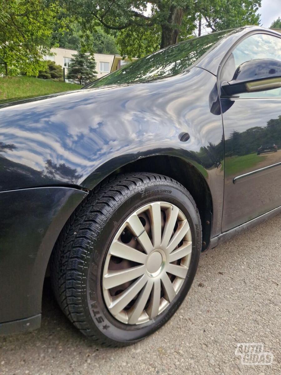 Black Volkswagen Golf 2007 in Vilnius, with an engine capacity of 1.90 L and mileage of 320 thousand km for 1500 €, photo 6 on AUTOMOTO.COM.LV